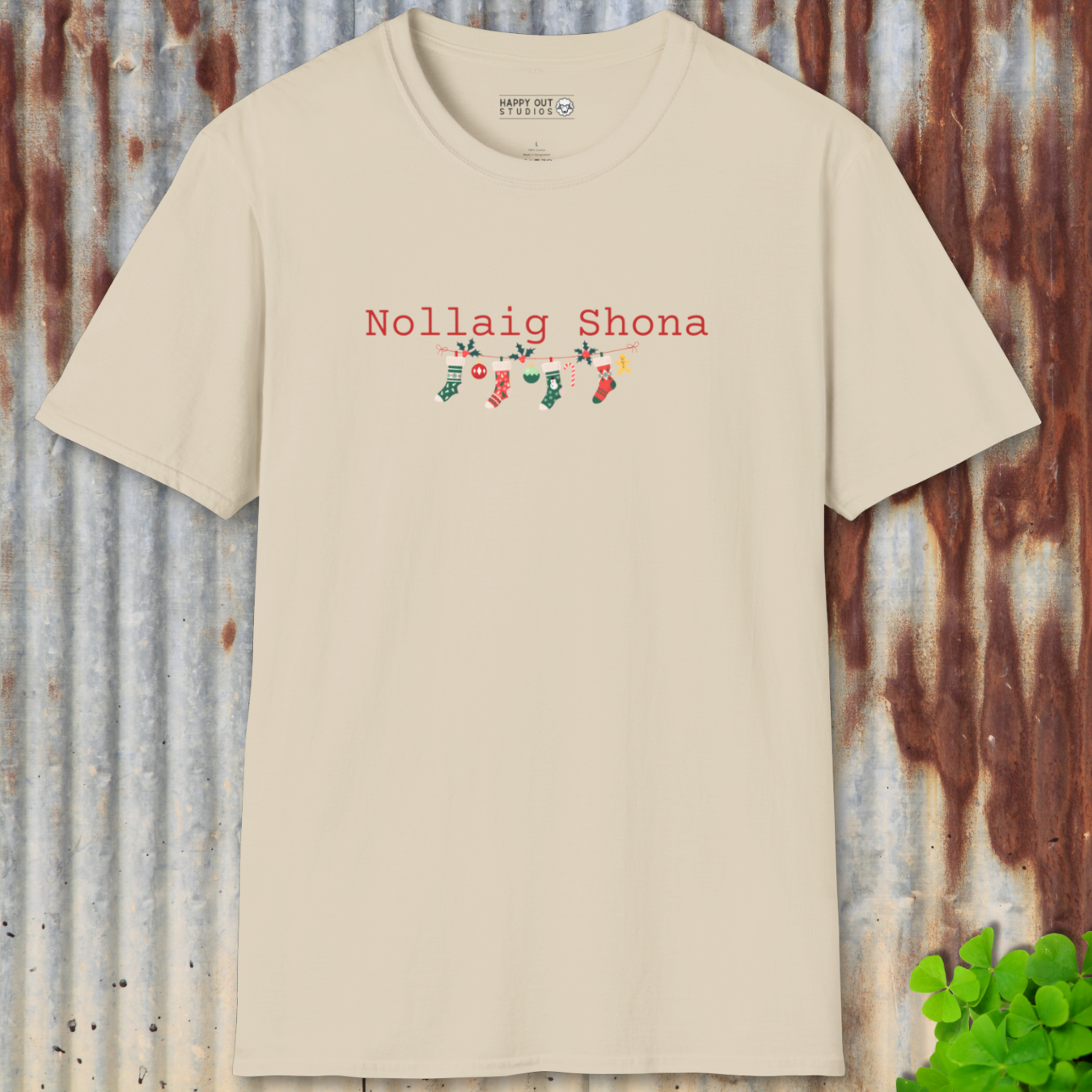 Nollaig Shona Tee – Happy Out Studios